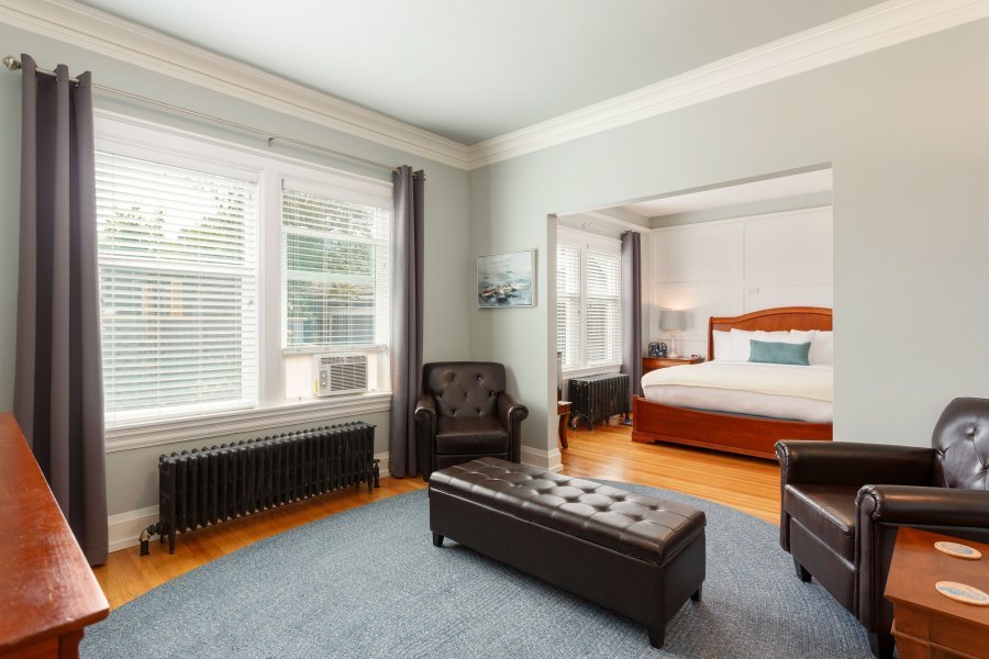 Take a Photo Tour of Nantucket InnNantucket Inn Anacortes